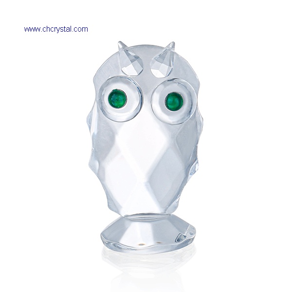 small size crystal owl